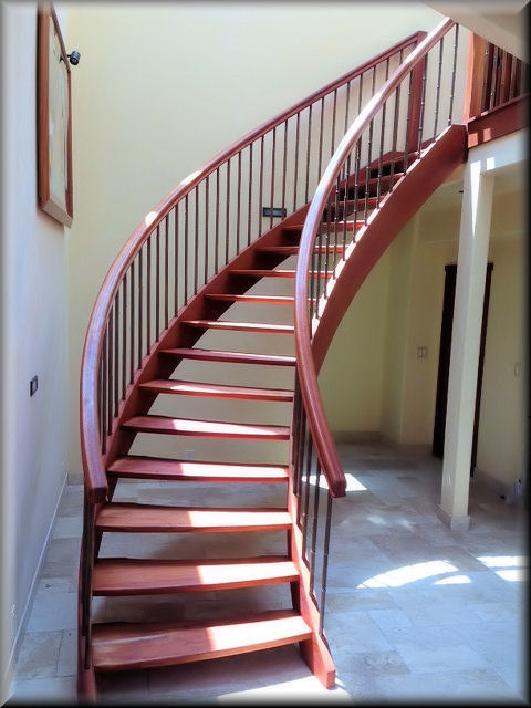 Click on the thumbnail image to view the full size photo